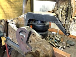 Wagenswest rear air ride kit for 1968-79 Volkswagen buses.