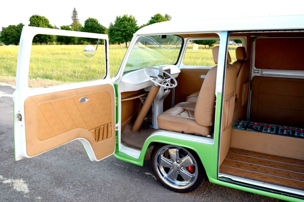 Busla Electric 1968 Double door Volkswagen bus - Wagenswest